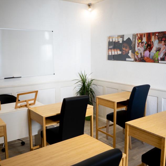 The Language Corner - ESE - Montreux Riviera