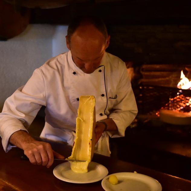 Restaurant de l'Hôtel de Moiry | Val d’Anniviers Tourism – Valais ...